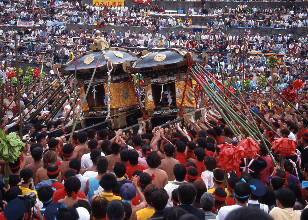 Nada no Kenka Matsuri – Fighting Festival - Kansai Finder : Kansai Finder